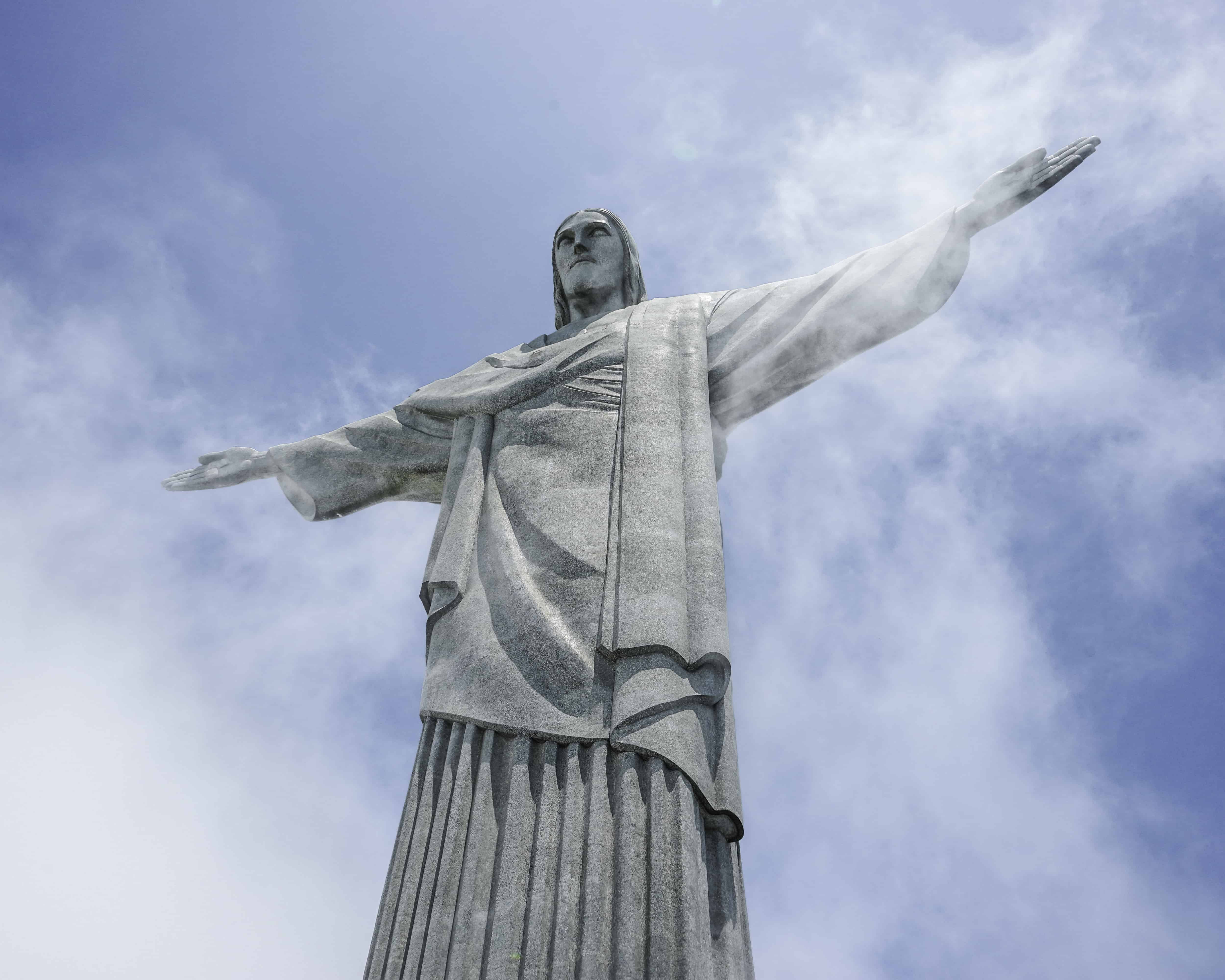 Rio De Janeiro Travel Guide - Mia and Nash